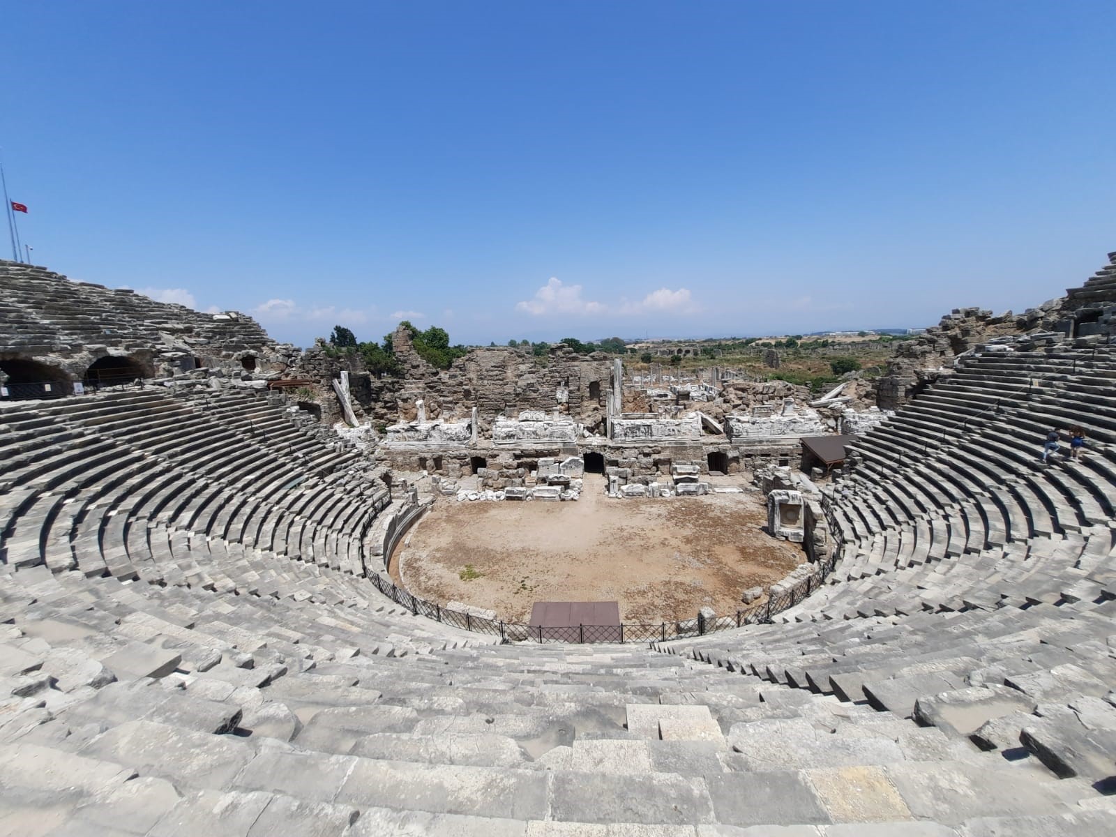 Zamanda Yolculuk: Side Antik Kenti - İLEM Blog